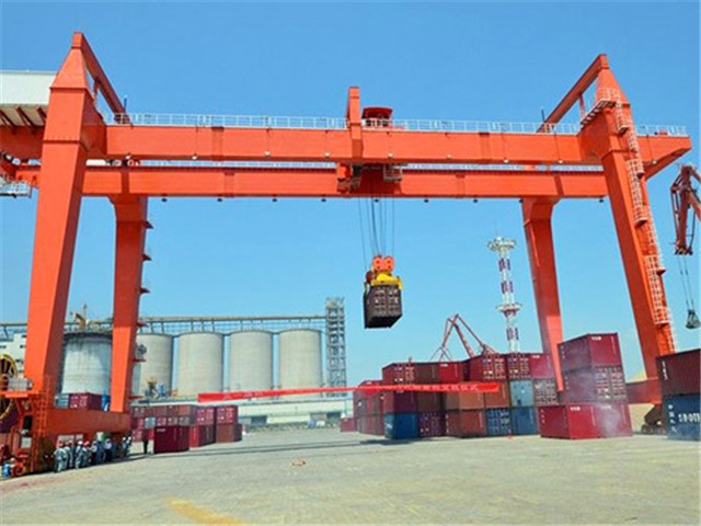 Practical guides and precautions for selecting cantilever gantry cranes